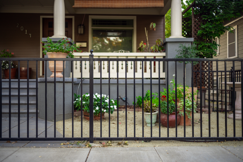 Vantage Fence Supply | Steel Fence Panels & Delivery